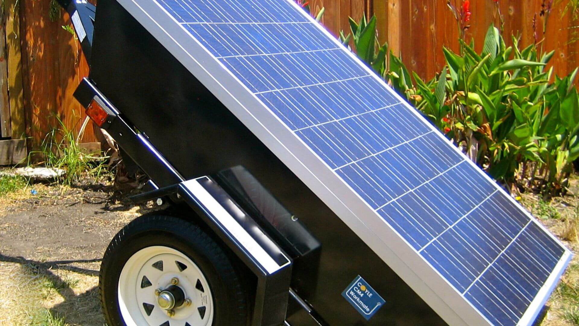 Portable Solar Panels: Uses, Benefits, and Applications Explained